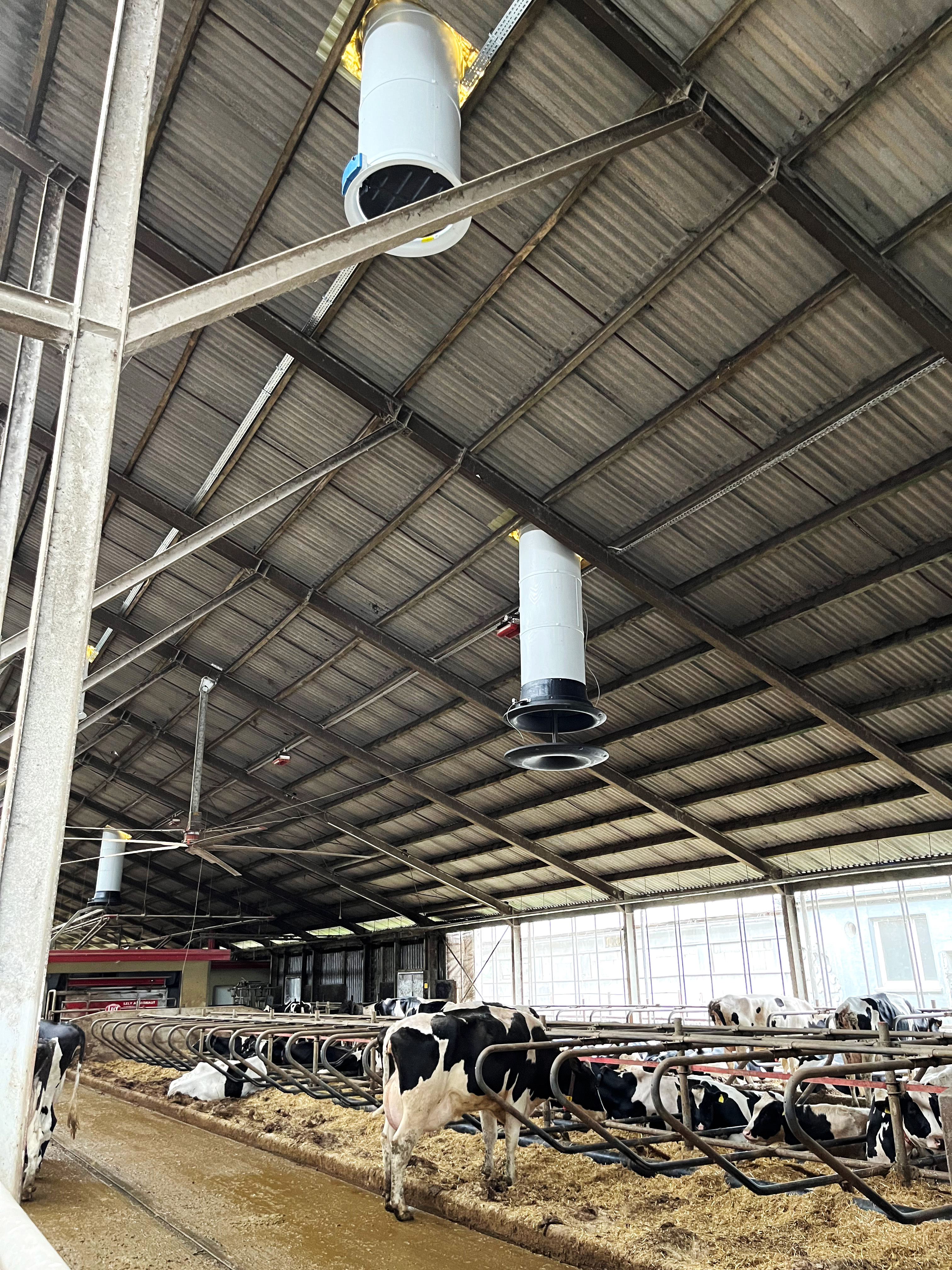 Equal pressure ventilation system